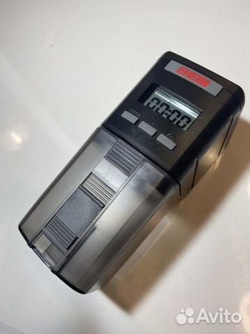 Автоматическая кормушка для рыб Eheim