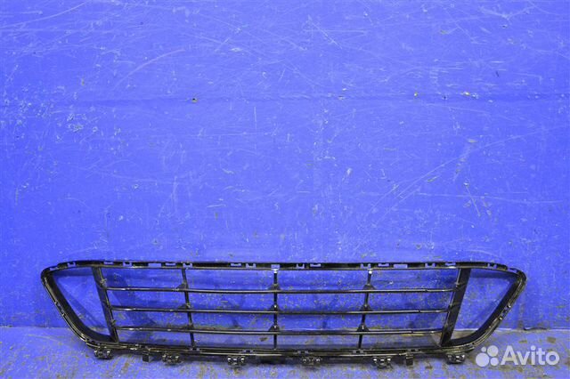 Решетка бампера передняя нижняя Bmw X1 F48 2015 купить в Москве BMW ...